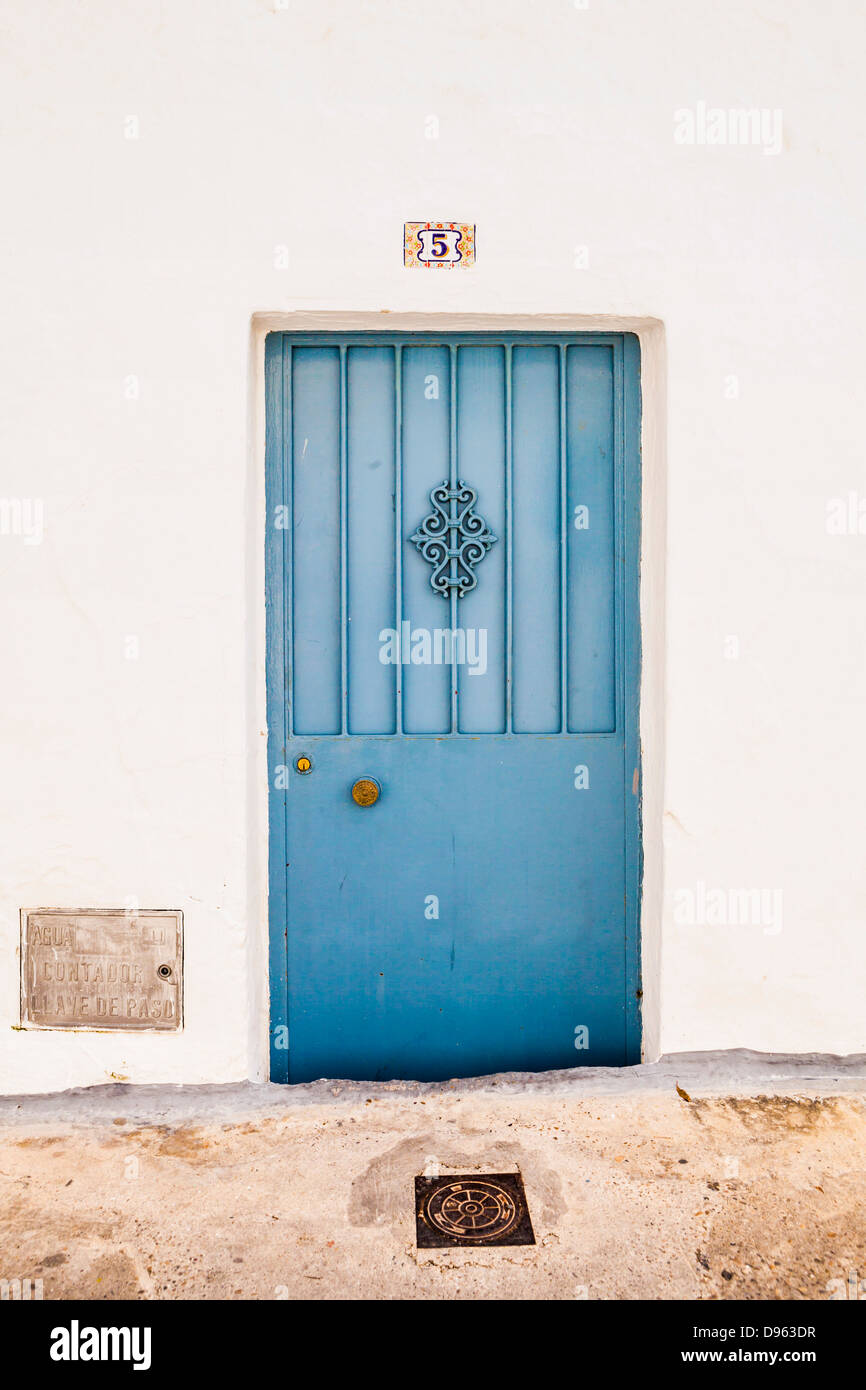 Spain close up house number hi-res stock photography and images - Alamy