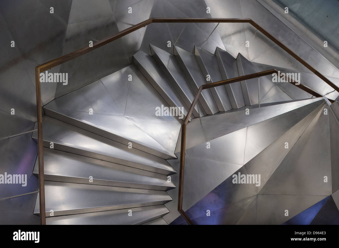 Museum/art gallery designed by Swiss architects Herzog & De Meuron ...