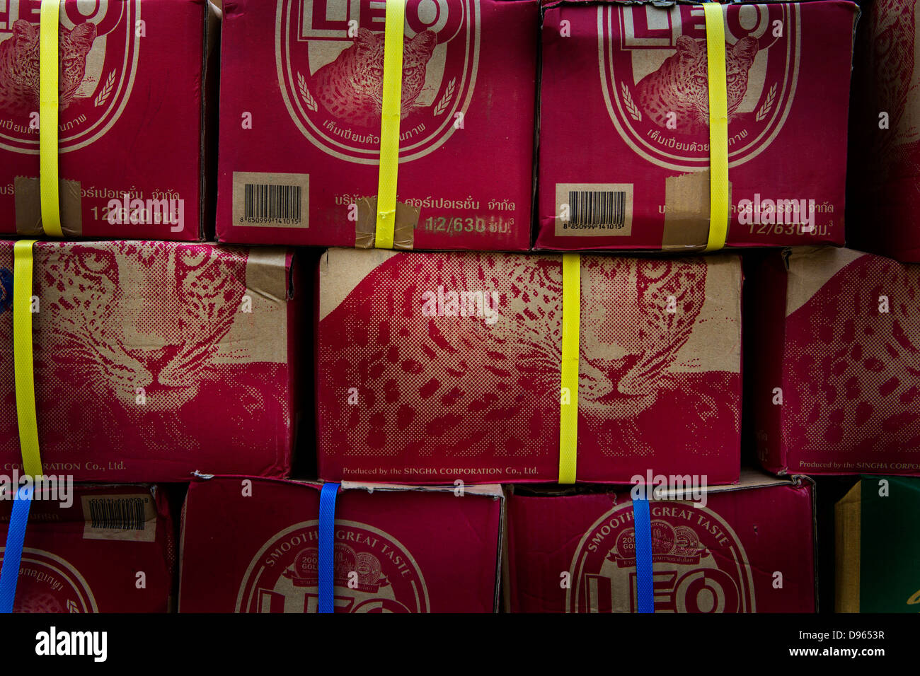 Singha beer hi-res stock photography and images - Alamy