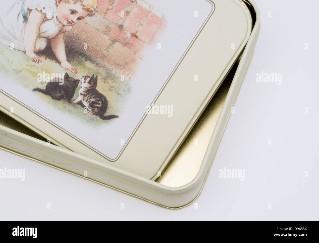 vintage tin box Stock Photo - Alamy
