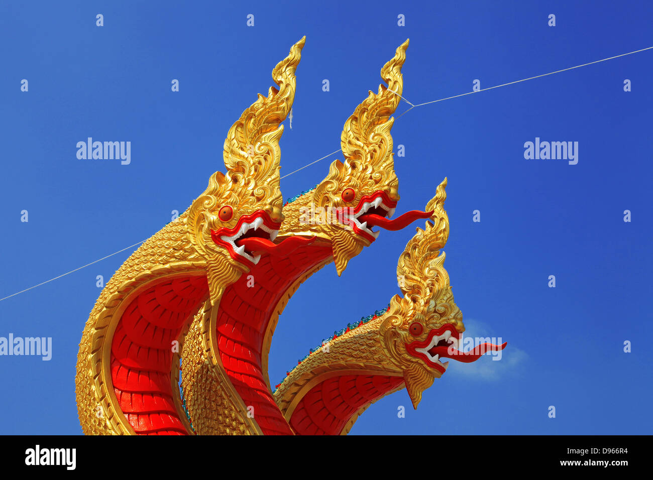 3 heads hi-res stock photography and images - Alamy