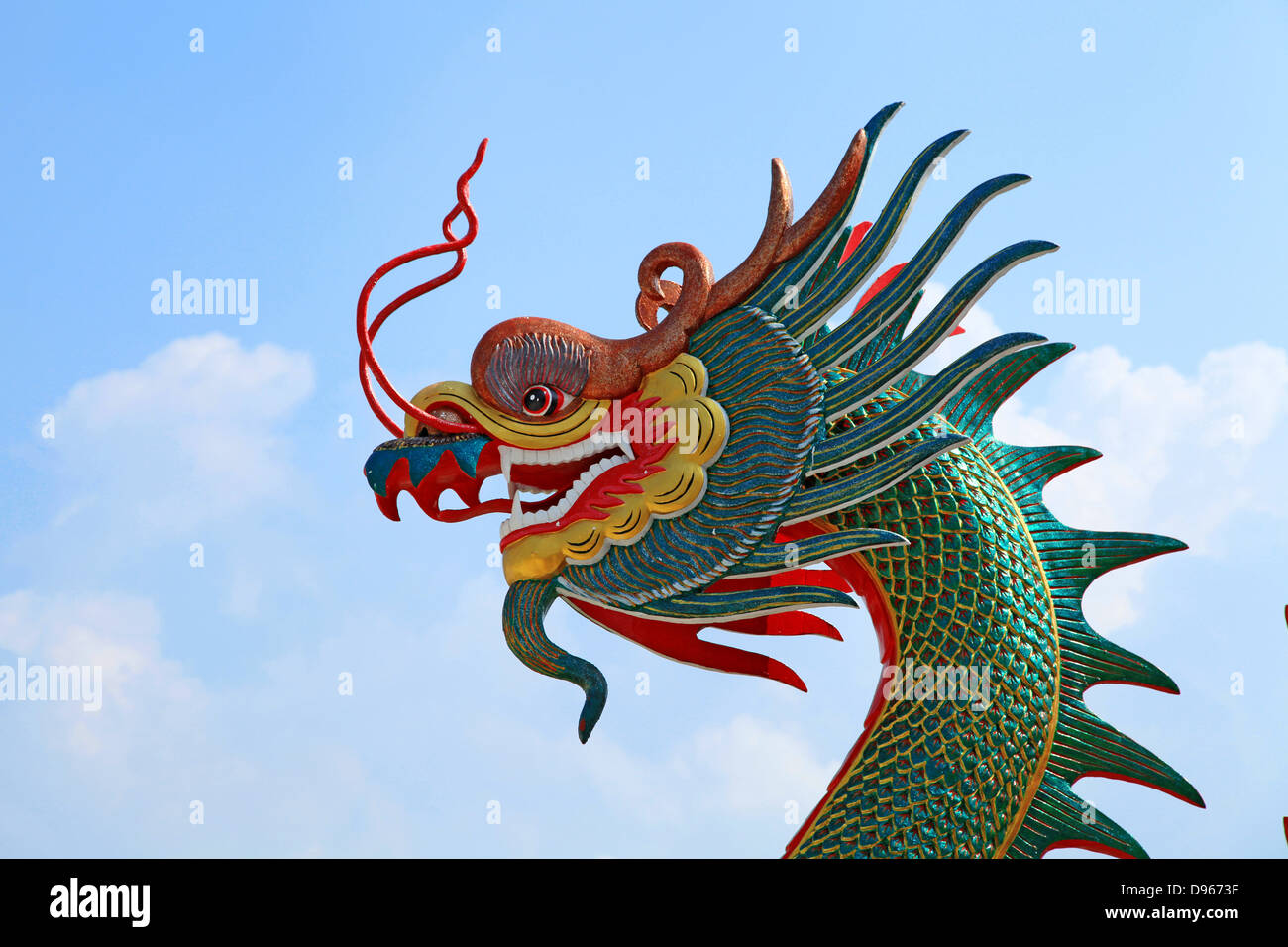 Blue dragon head hi-res stock photography and images - Alamy