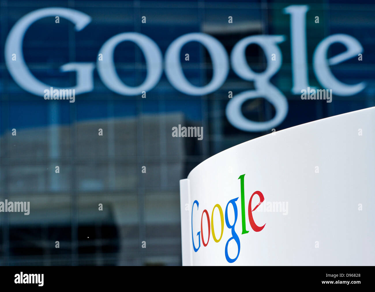 Campus logo hi-res stock photography and images - Alamy