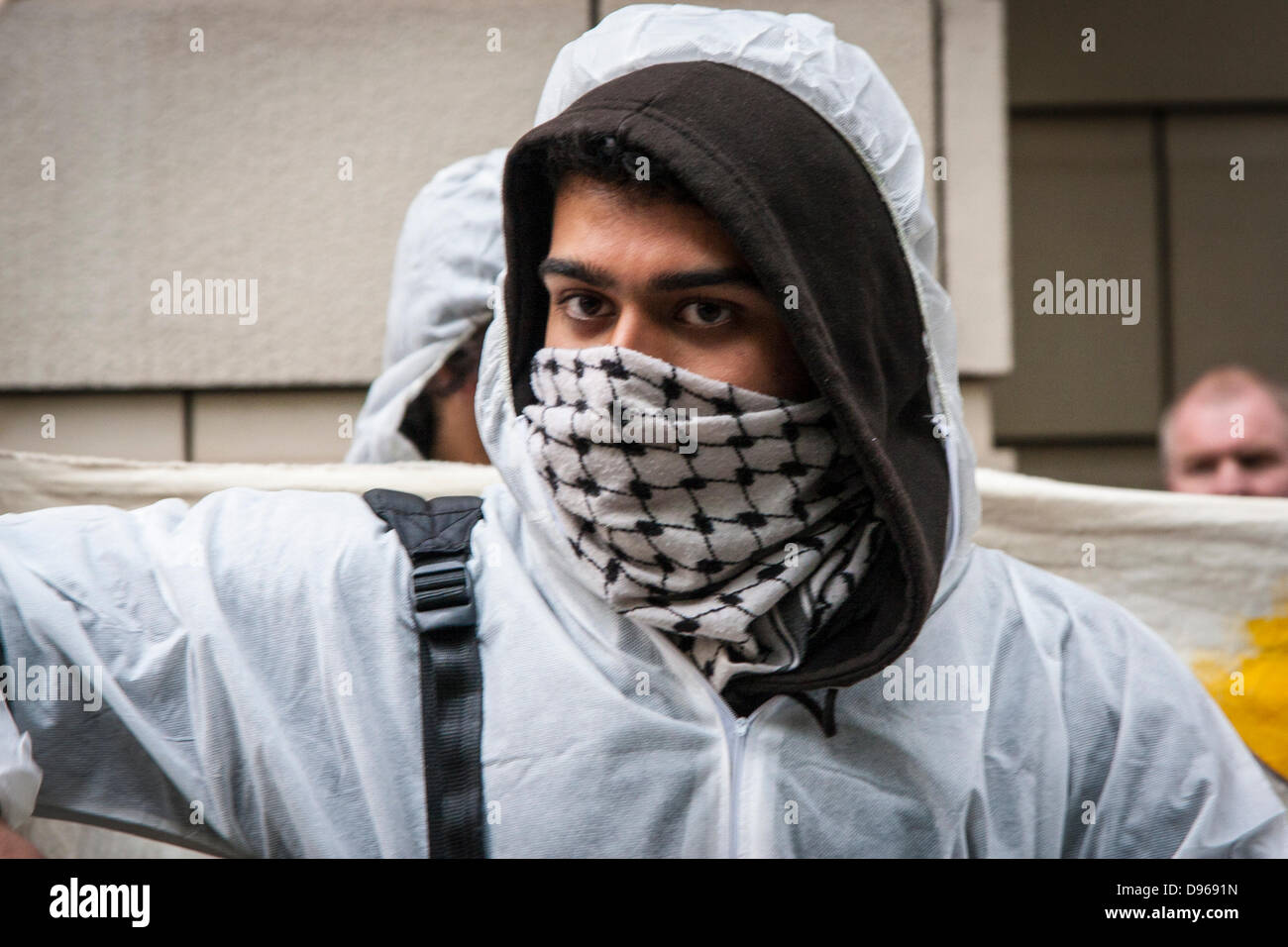 Anti arms hi-res stock photography and images - Alamy