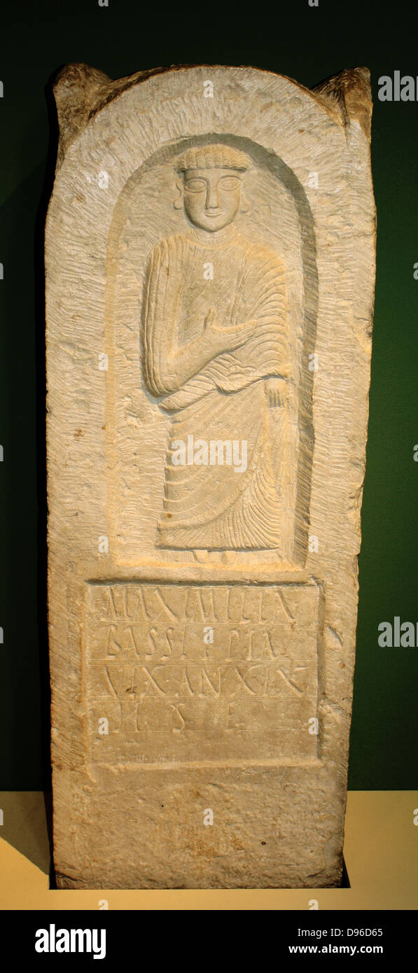 Tombstone slab hi-res stock photography and images - Alamy