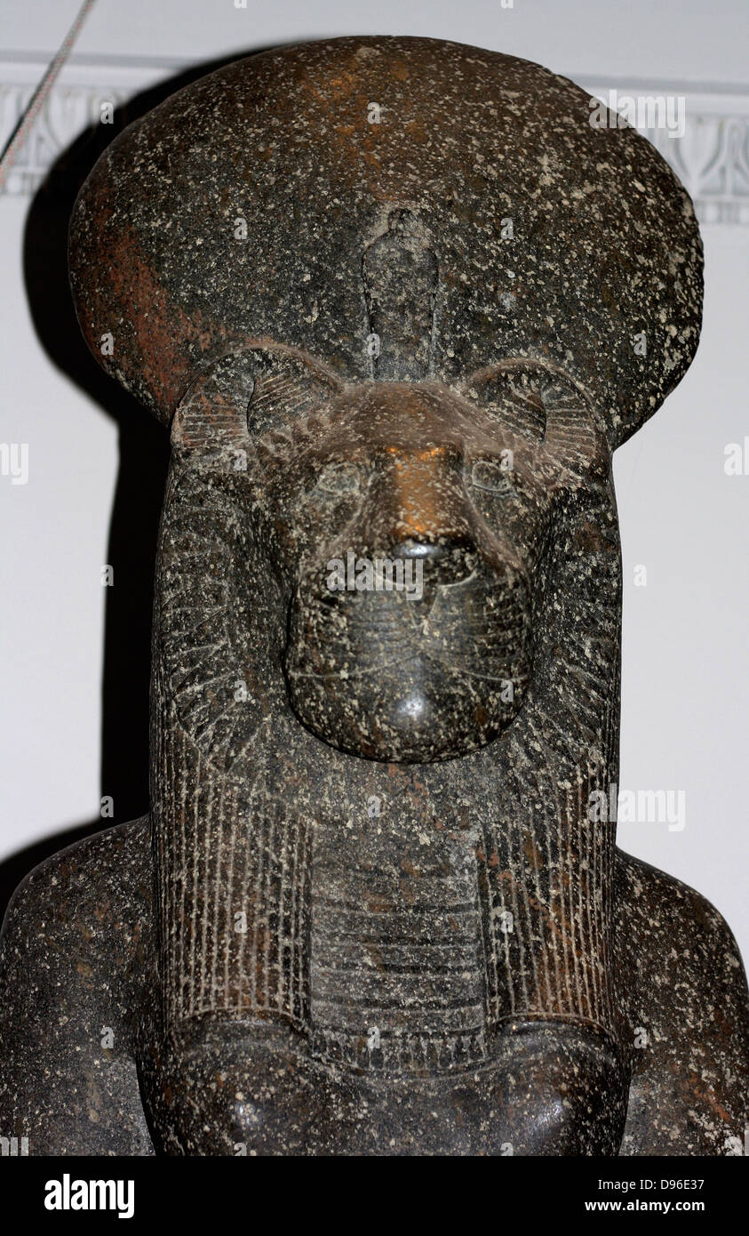 Sekhmet egypt hi-res stock photography and images - Alamy