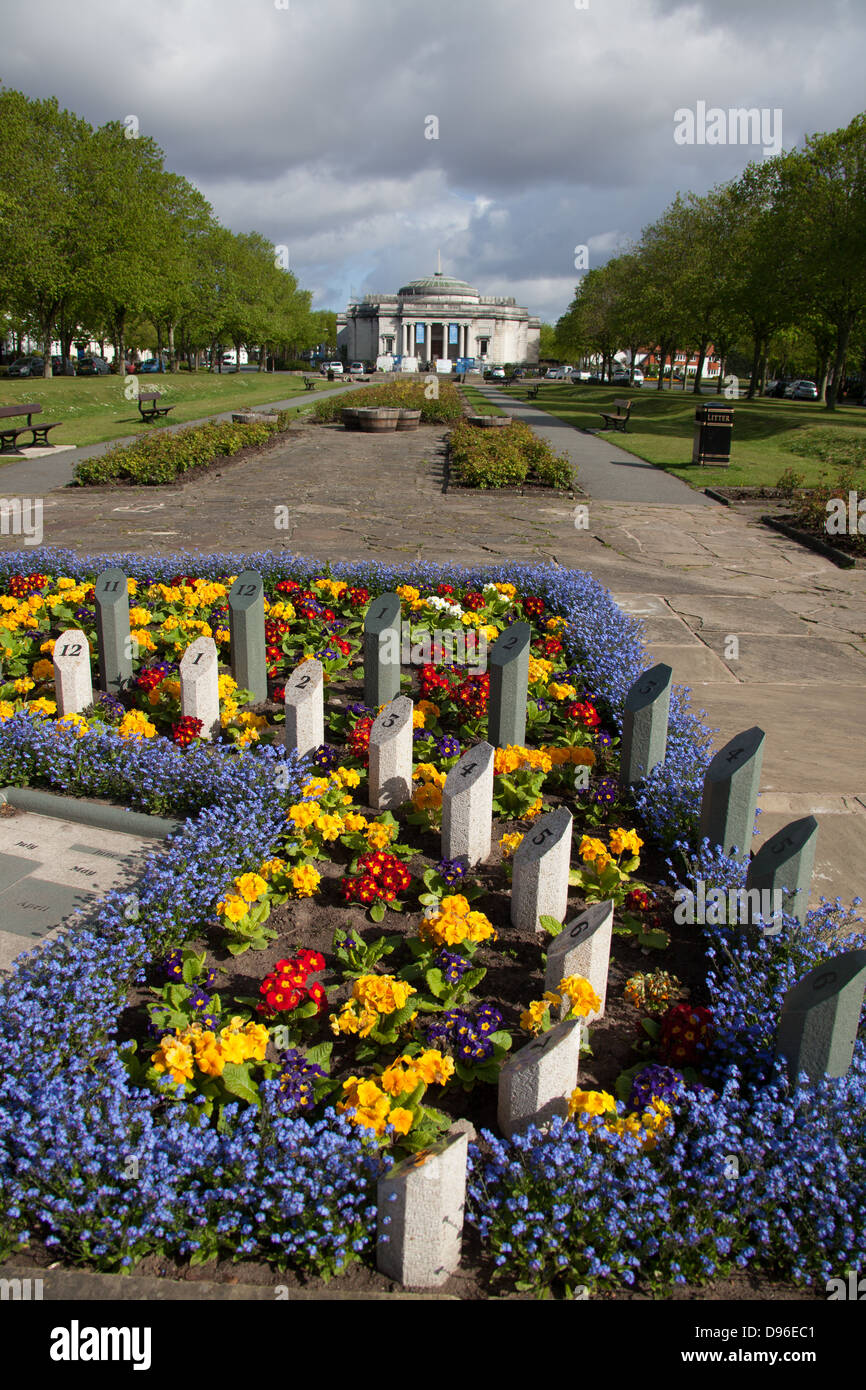 Village of Port Sunlight, England. Picturesque view of the analemmatic ...