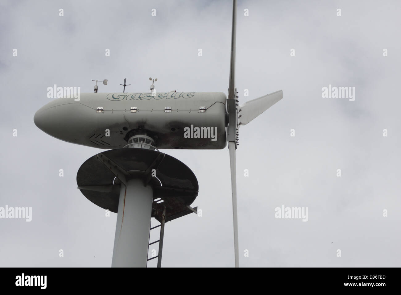 Wind tubine hi-res stock photography and images - Alamy