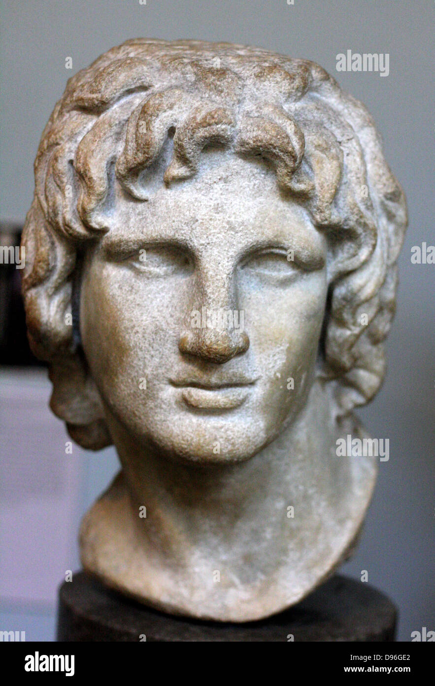 Alexander The Great Sculpture