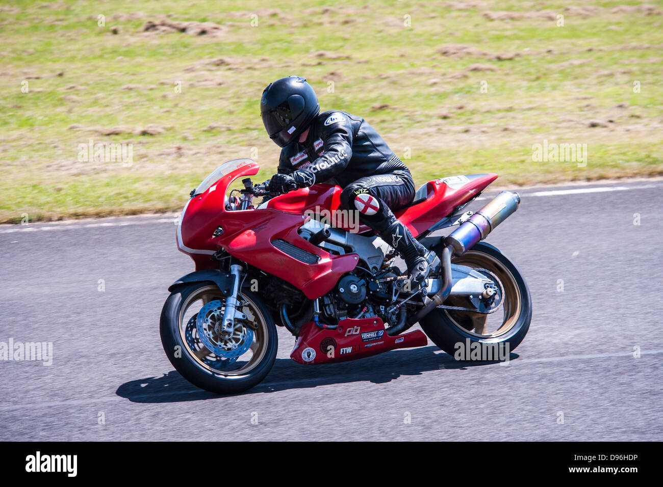 super bike racing castle combe Stock Photo - Alamy