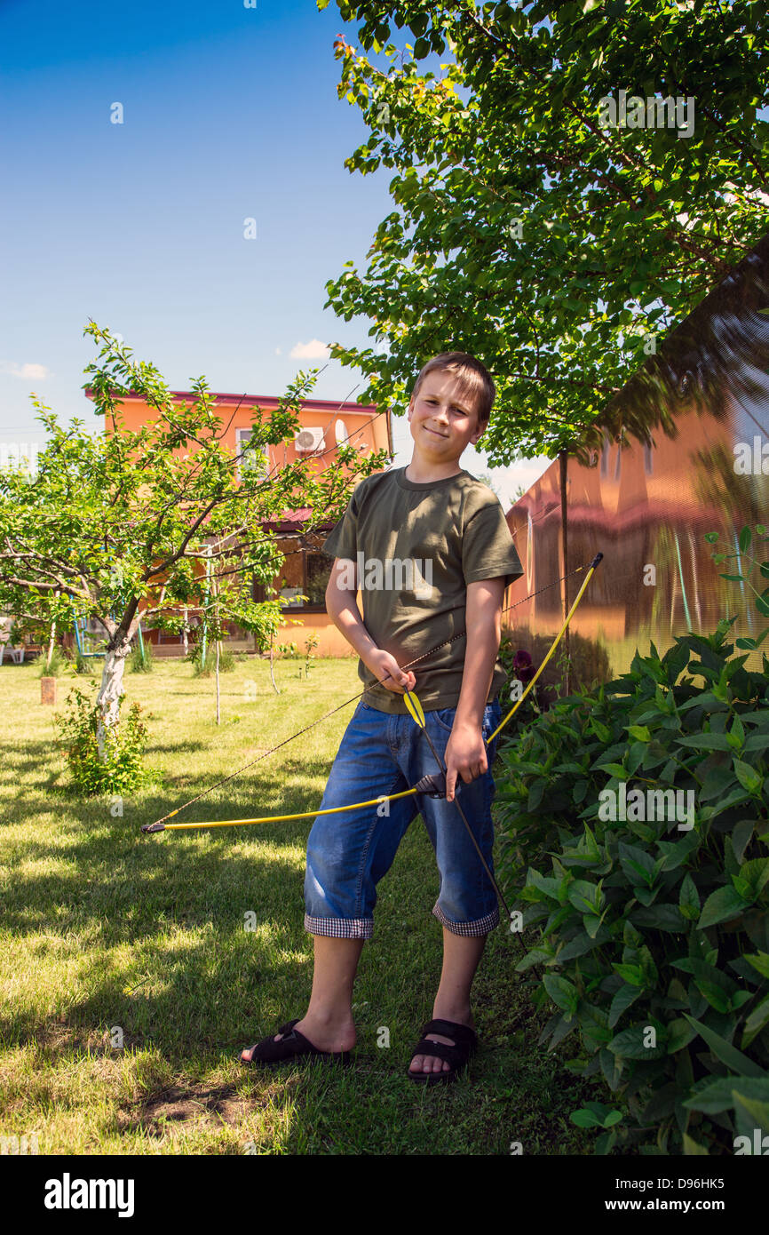 Shooting garden hi-res stock photography and images - Alamy