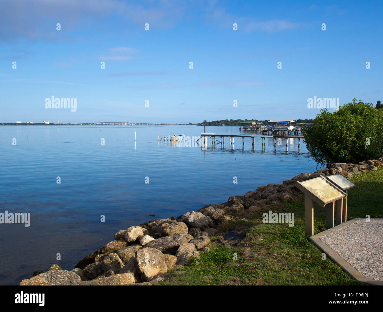 Melbourne Beach Pier on the Indian River Lagoon in Brevard County on ...