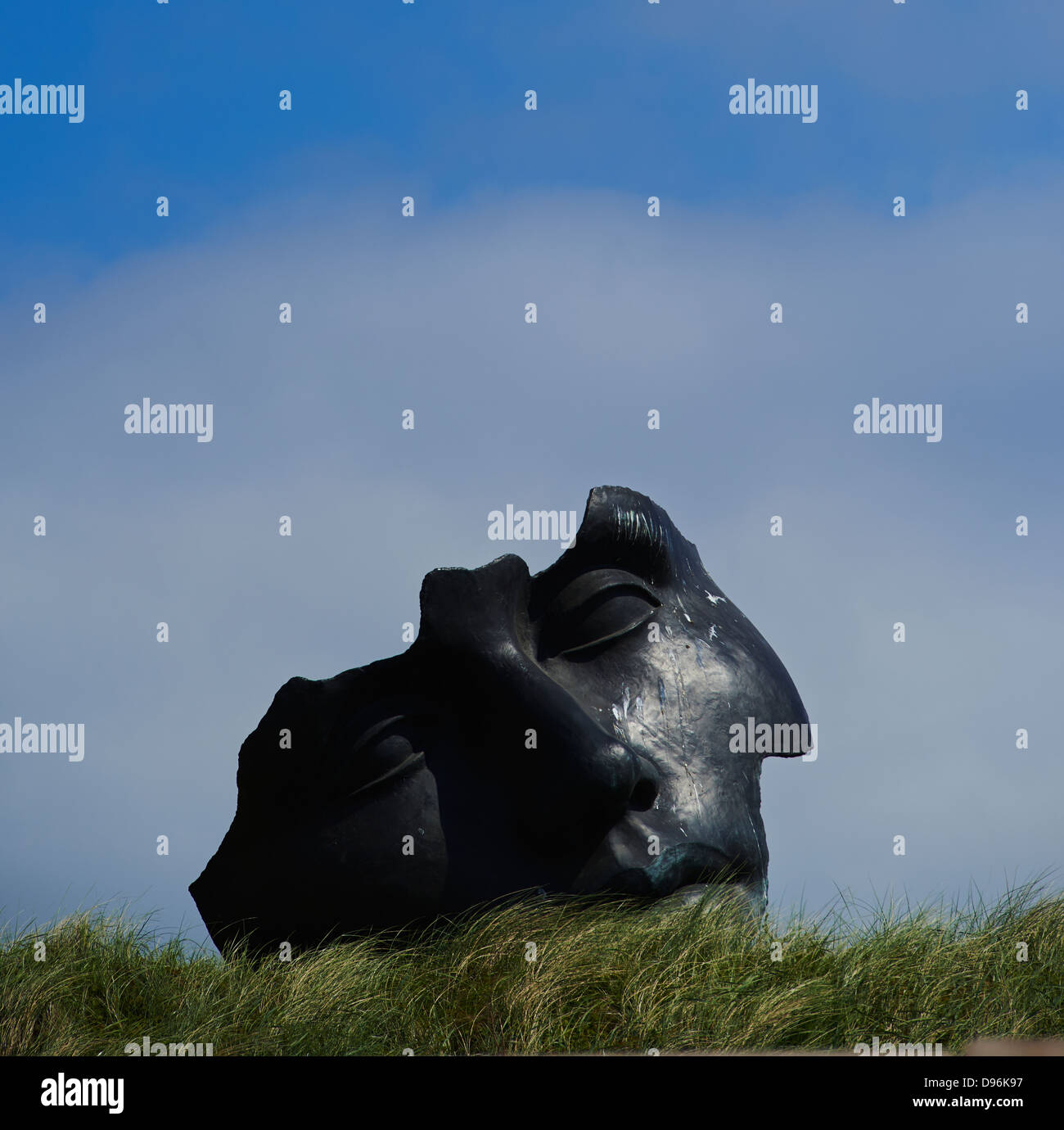 Sculpture "Light of the Moon", The Beelden aan Zee Museum, Scheveningen ...