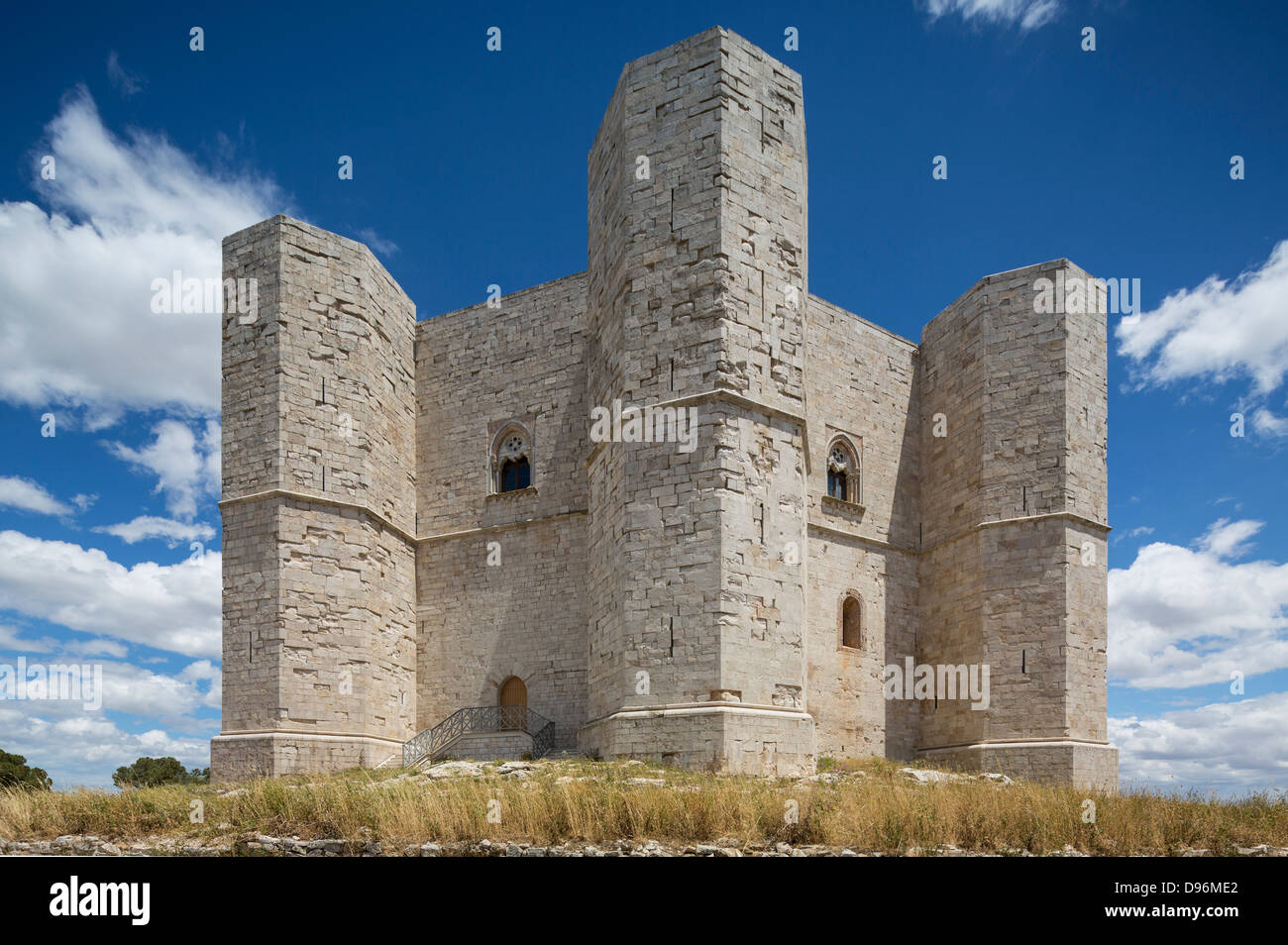 Castel del Monte, Andria, Apulia, Italy Stock Photo - Alamy Castel del Monte, Andria, Apulia, Italy Stock Photo - Alamy