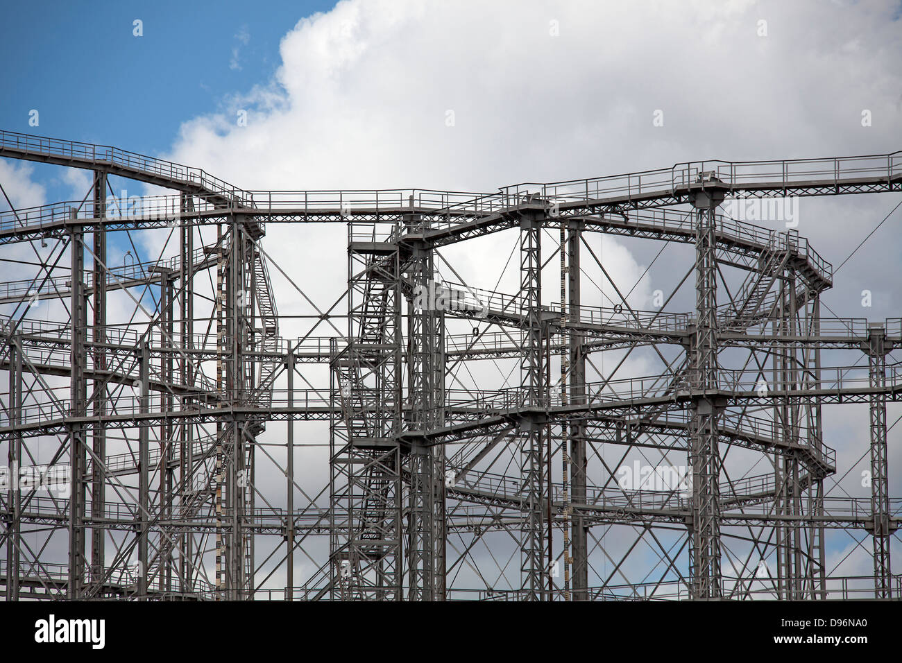 Structure metallic structure hi-res stock photography and images - Alamy