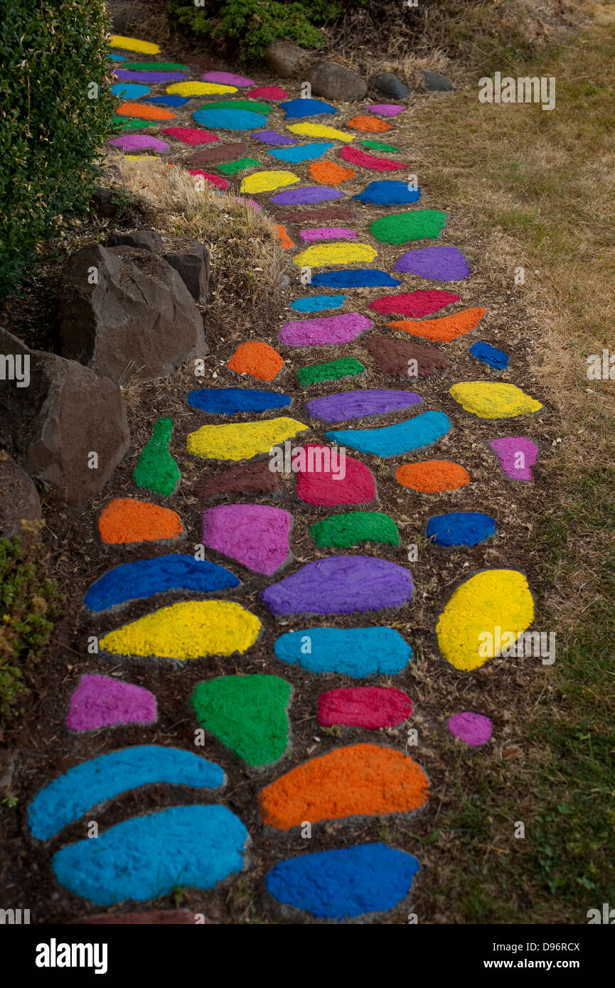 Rock path through yard with rocks multicolored Stock Photo - Alamy