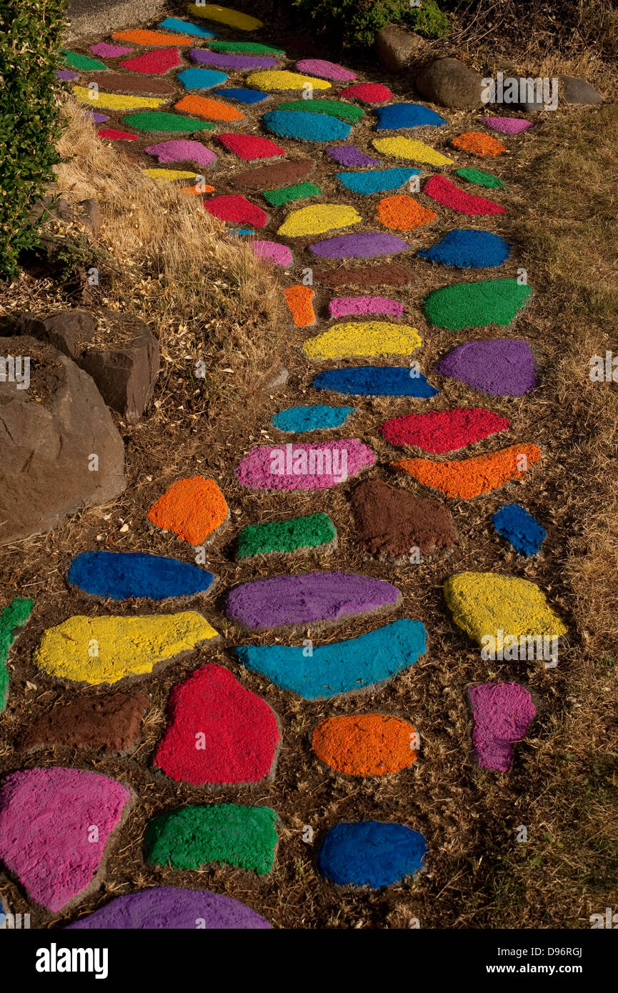 Rock path through yard with rocks multicolored Stock Photo - Alamy