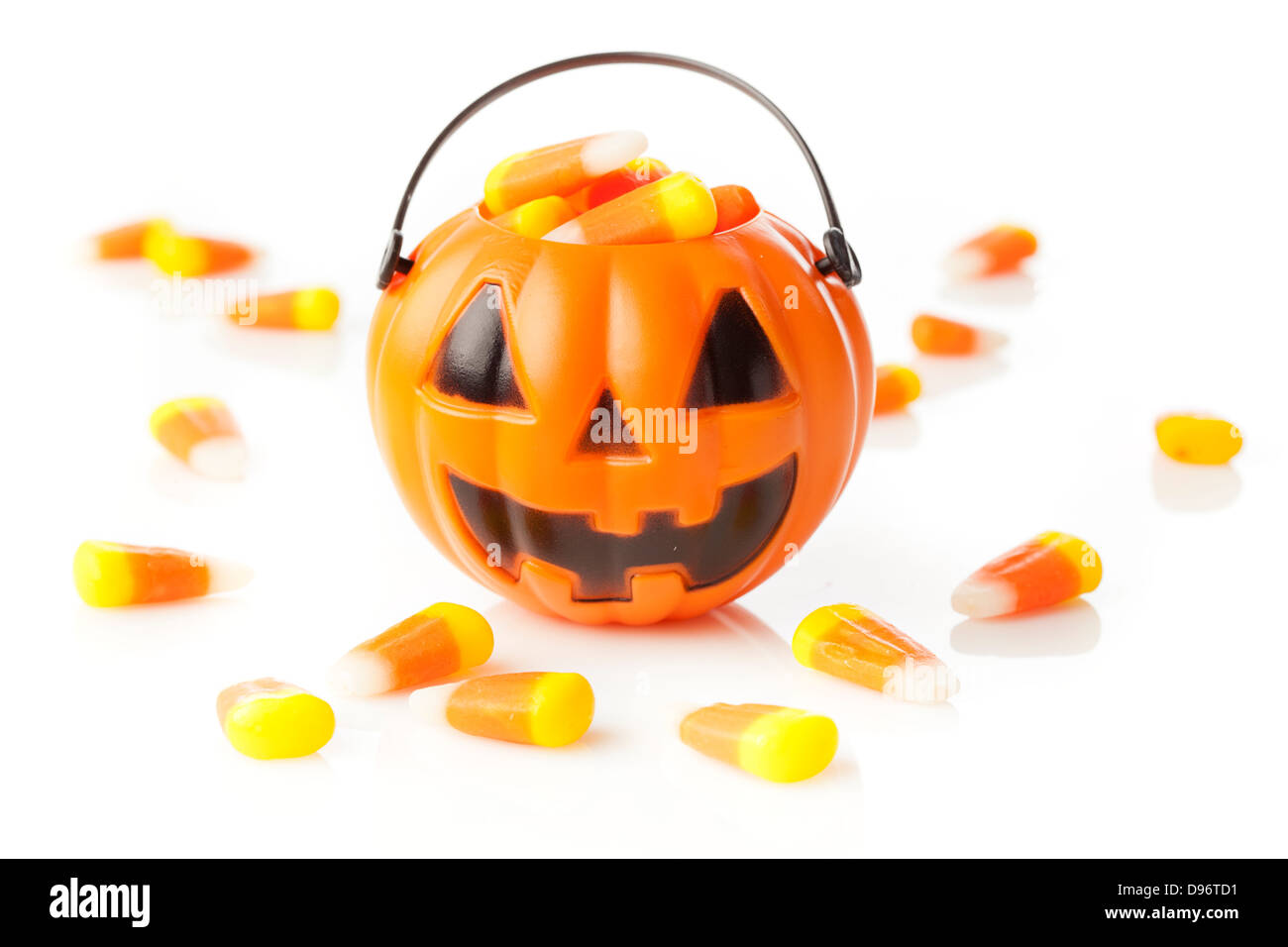 Halloween candy hi-res stock photography and images - Alamy