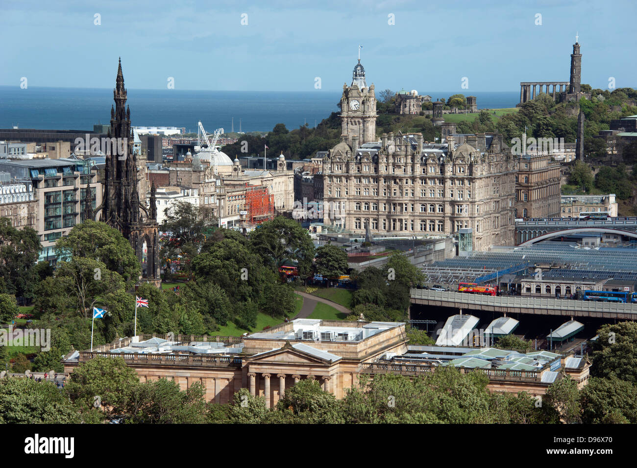 View from edinburgh castle hi-res stock photography and images - Alamy