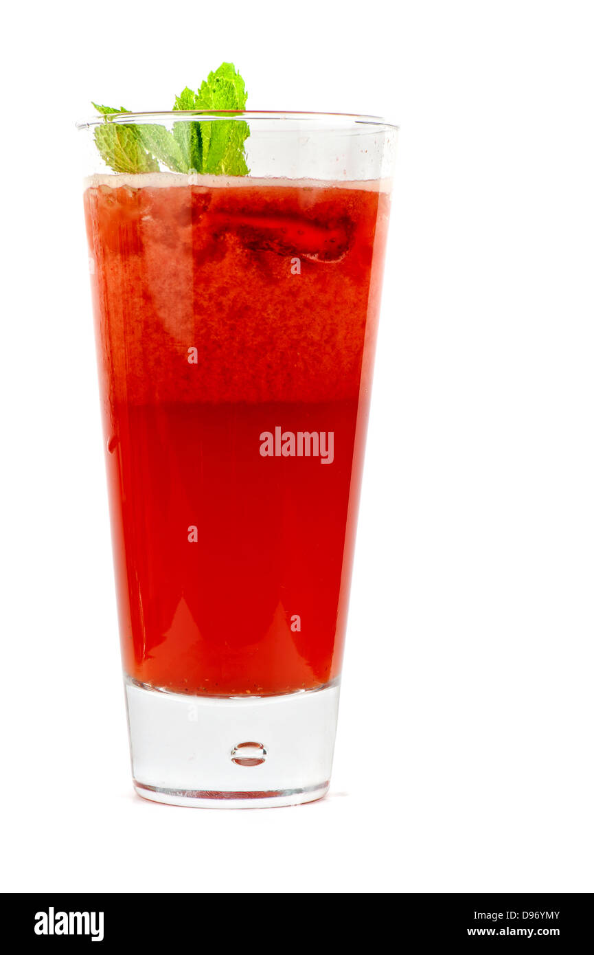 strawberry cold tea Stock Photo - Alamy
