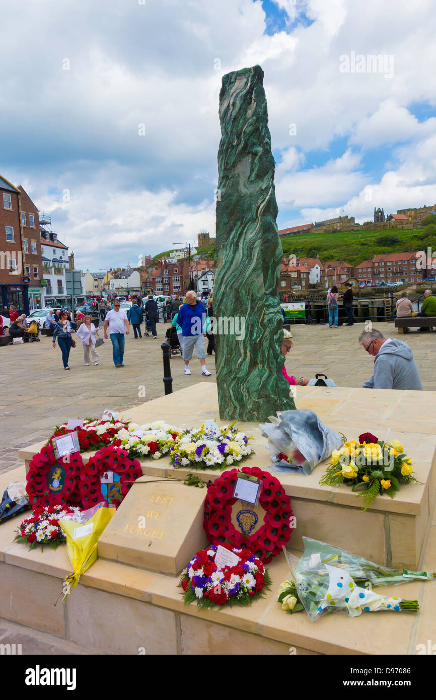 New war memorial hi-res stock photography and images - Alamy