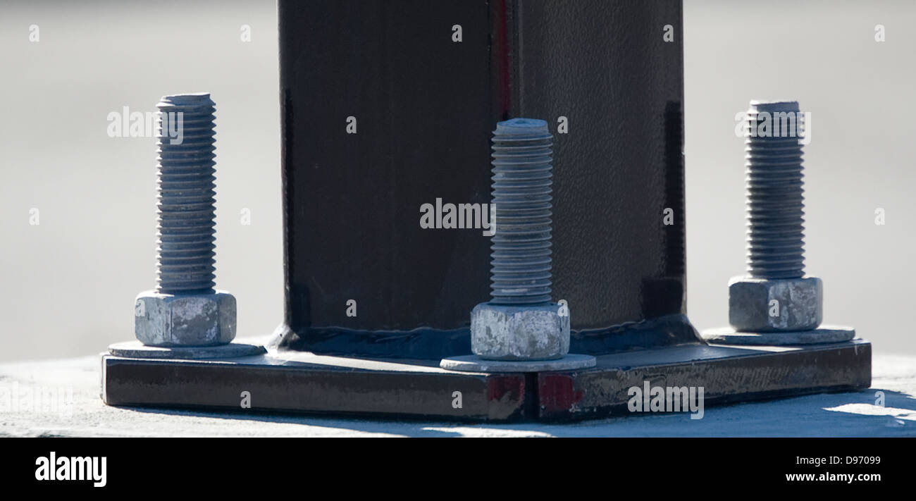 Fixed bolts hi-res stock photography and images - Alamy