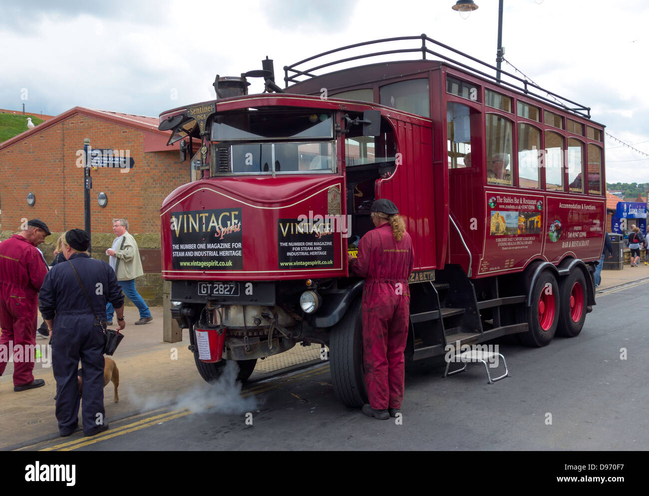 Sentinel lorry hi-res stock photography and images - Alamy