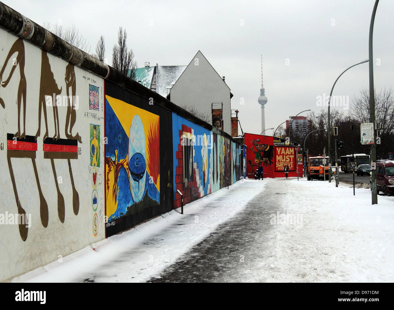 Berlin wall death strip hi-res stock photography and images - Alamy