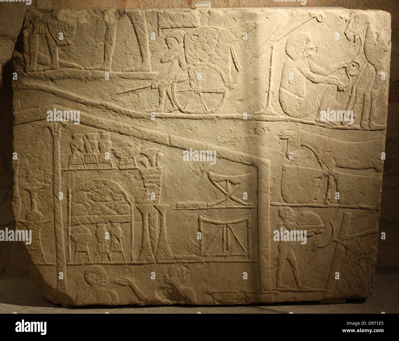 Tomb relief: Men harvesting in the presence of Hetepet (left) 6th ...