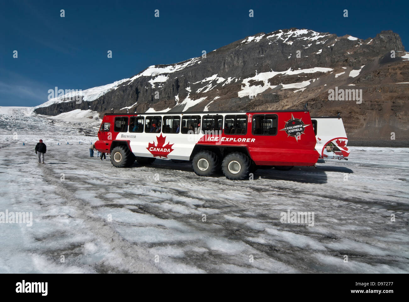 Canadian Bus High Resolution Stock Photography and Images - Alamy