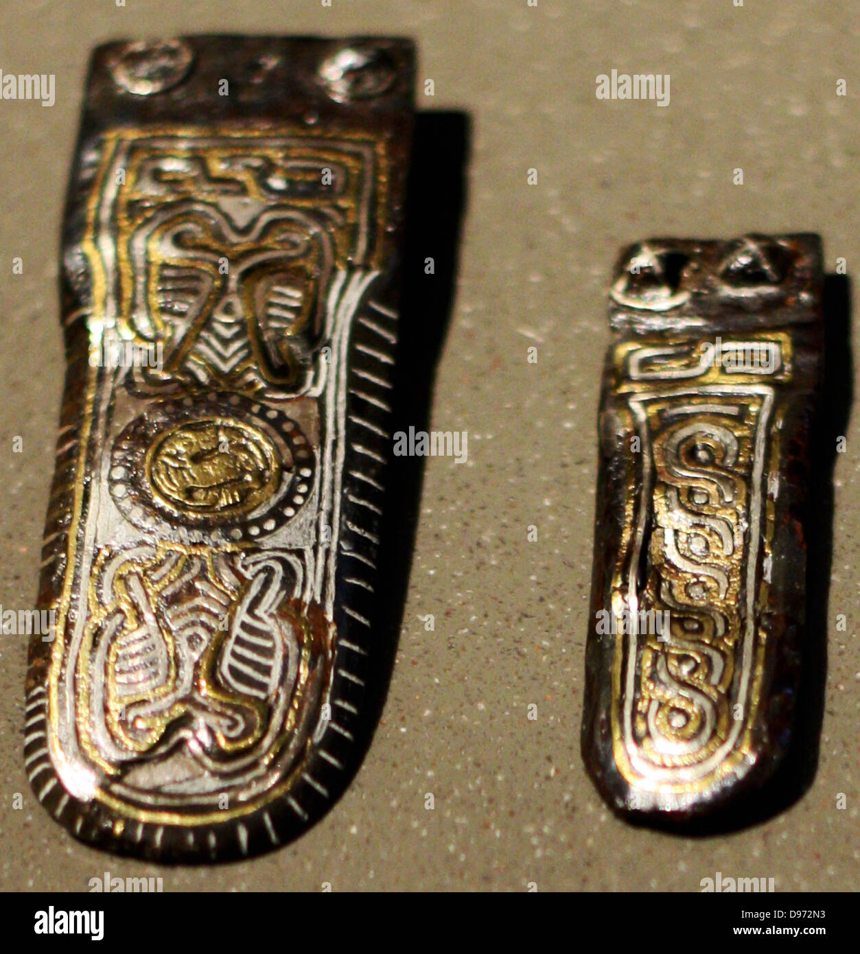 Silver sword hi-res stock photography and images - Alamy