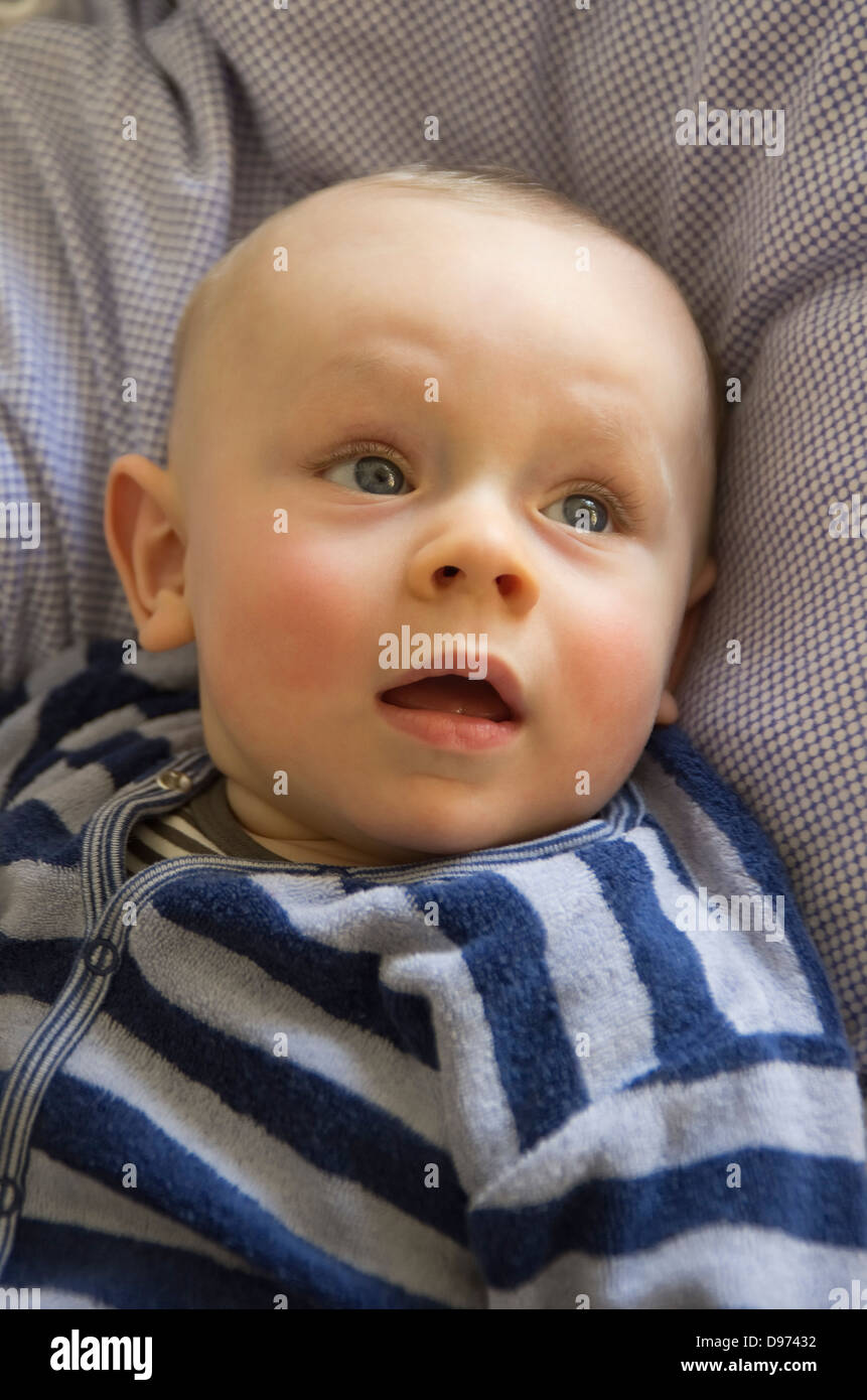 Cute boy image hi-res stock photography and images - Alamy