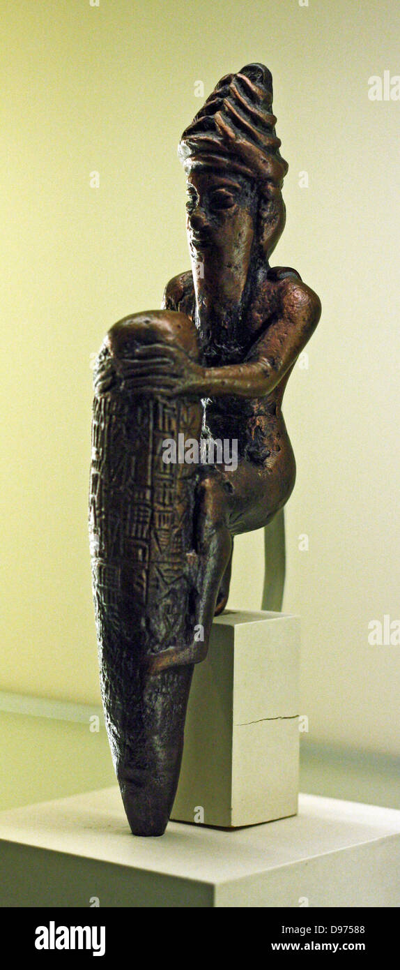 Kneeling for god hi-res stock photography and images - Alamy