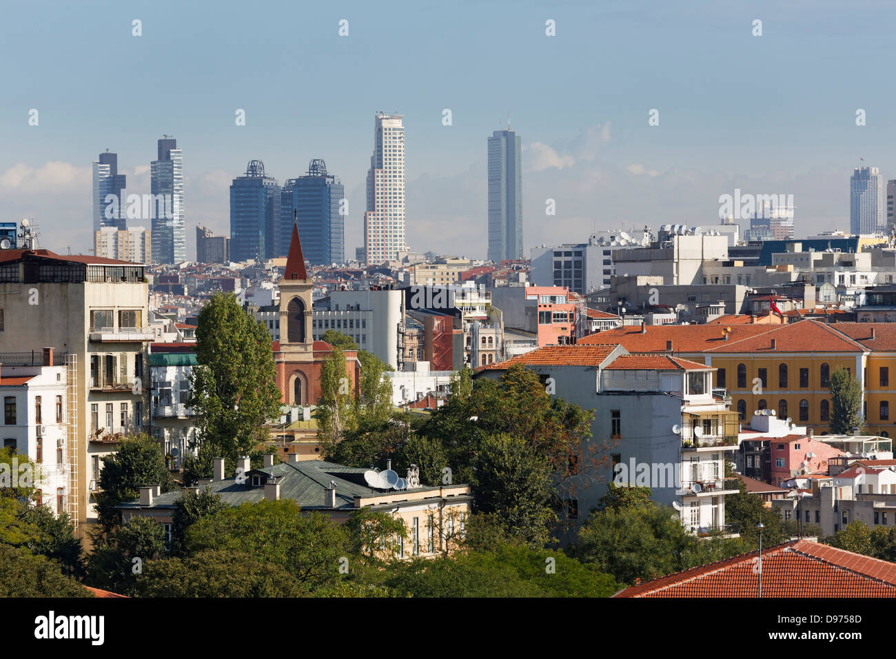 Istanbul sisli hi-res stock photography and images - Alamy