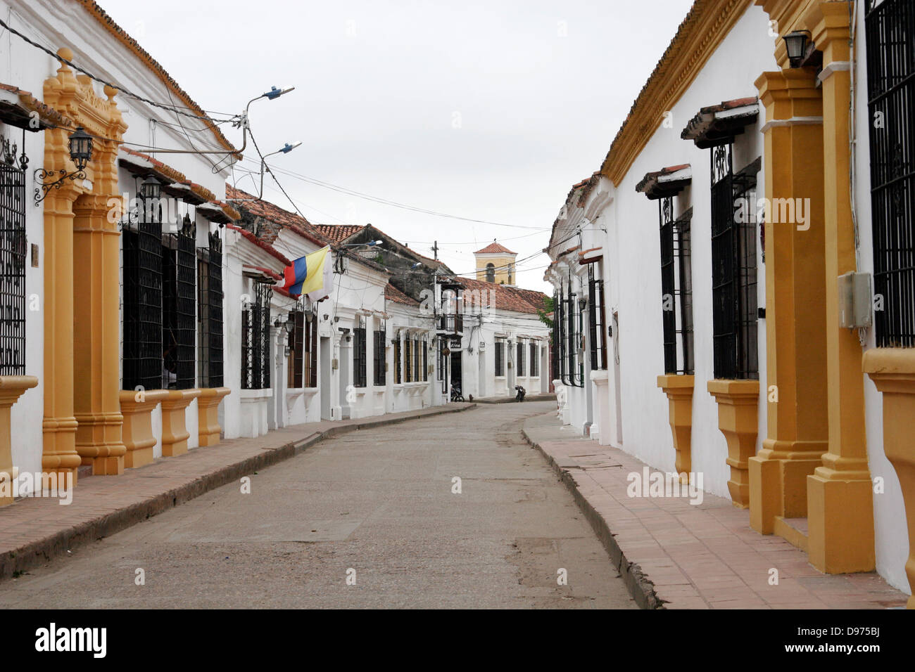 White and yellow colonial houses in Mompos (Mompox), Santa Cruz de ...