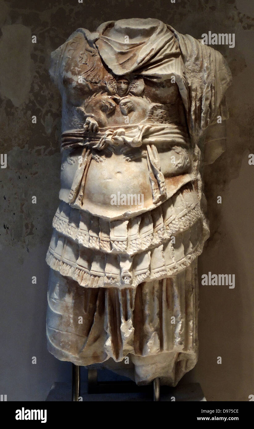 Roman Armour High Resolution Stock Photography and Images - Alamy