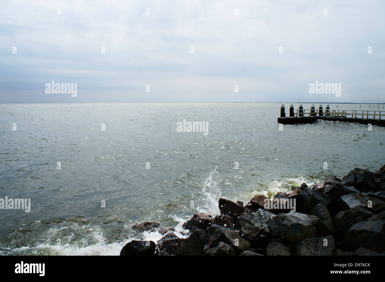 Breezanddijk, Afsluitdijk causeway, Ijsselmeer Stock Photo - Alamy