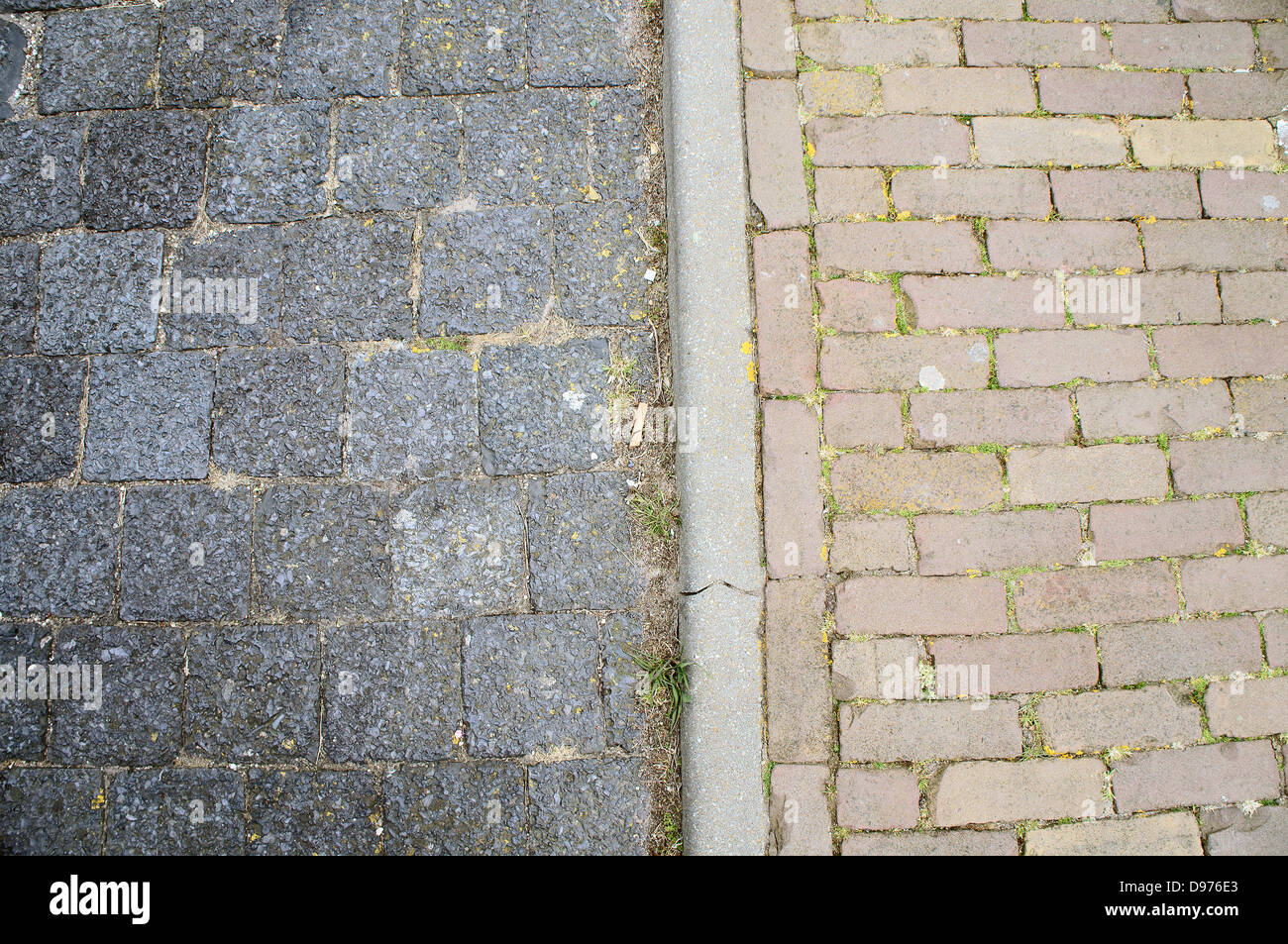 Breezanddijk, Afsluitdijk causeway, pavement Stock Photo - Alamy
