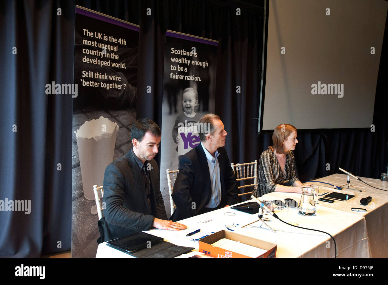 Yes Campaign meeting at SNP conference Stock Photo - Alamy