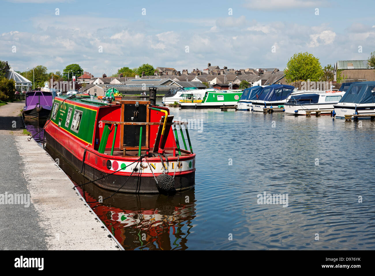 Barges on the lancaster canal hi-res stock photography and images - Alamy
