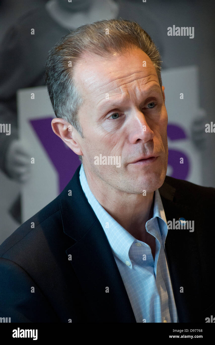 Yes Campaign meeting at SNP conference Stock Photo - Alamy