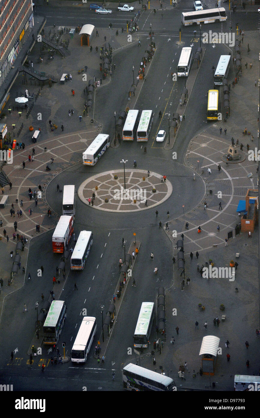 Where Buses Stop Stock Photos & Where Buses Stop Stock Images - Alamy