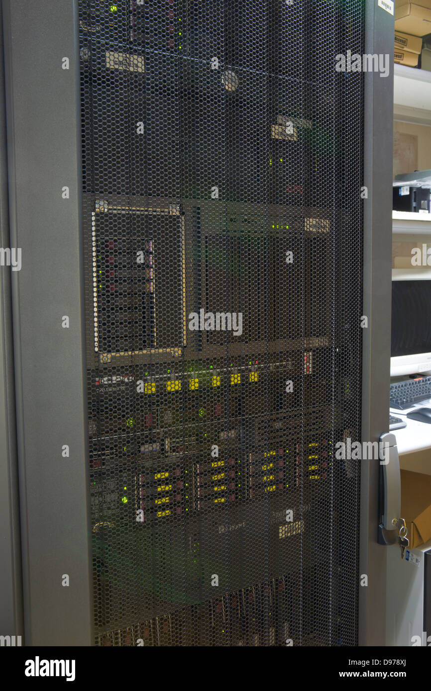 HP servers in a computer rack Stock Photo - Alamy