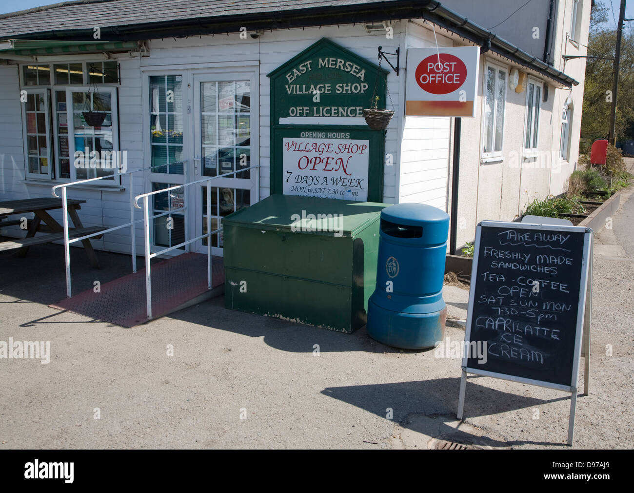 Essex village signs hi-res stock photography and images - Alamy