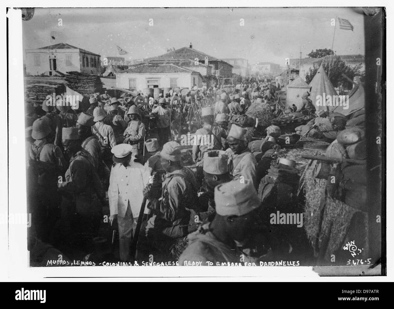 Sengalese hi-res stock photography and images - Alamy