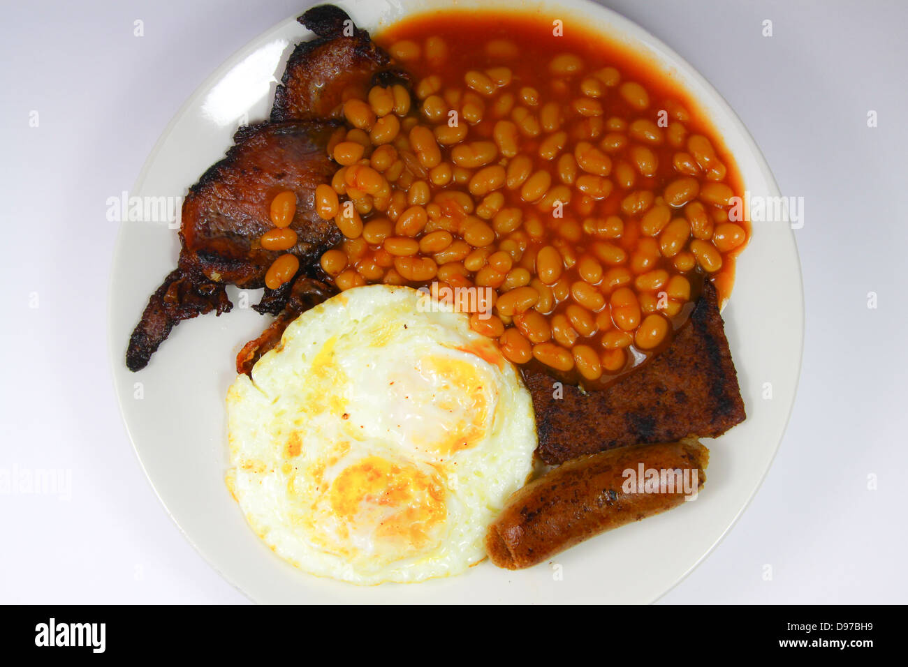 Traditional British fried breakfast Stock Photo - Alamy