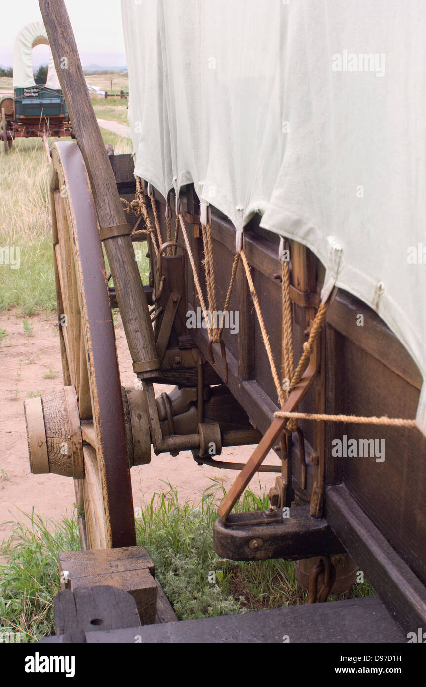 Brake mechanism of a covered wagon on the Oregon Trail, Scotts Bluff ...