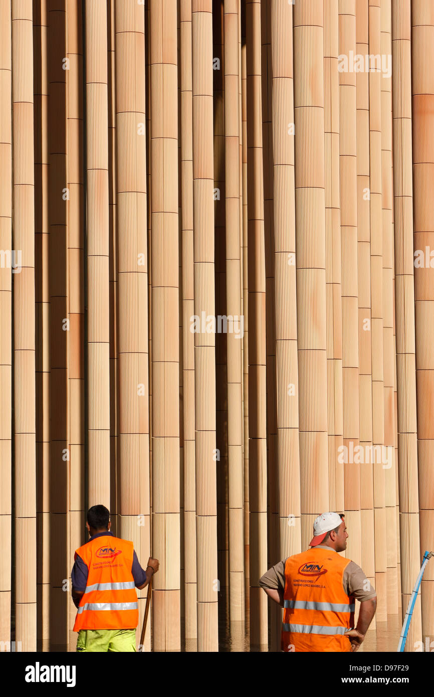 Construction workers working on Spain Pavilion Stock Photo - Alamy