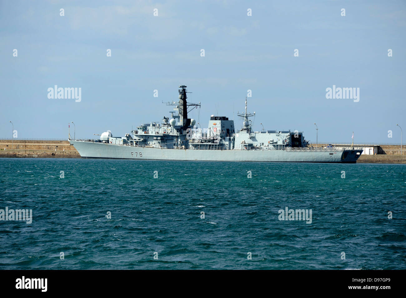 British warship hms hi-res stock photography and images - Alamy