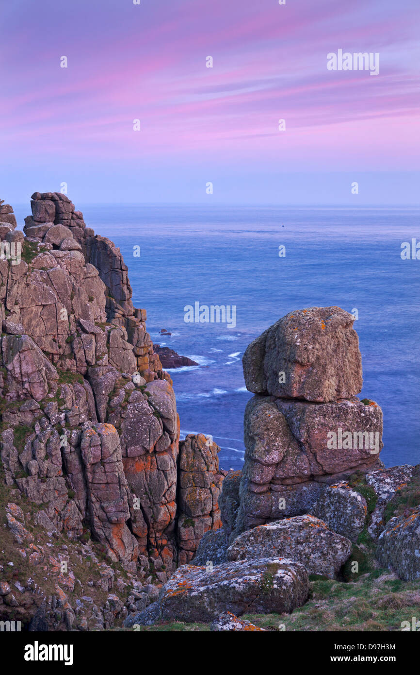 Towering granite cliffs at Gwennap Head near Land's End, Cornwall ...